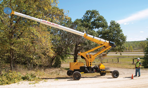 Jarraff Industries’ Tree Trimmer - Utility Fleet Professional