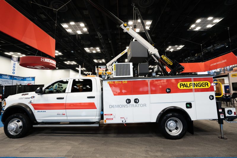PALFINGER Mechanics Truck and Service Crane - Utility Fleet Professional