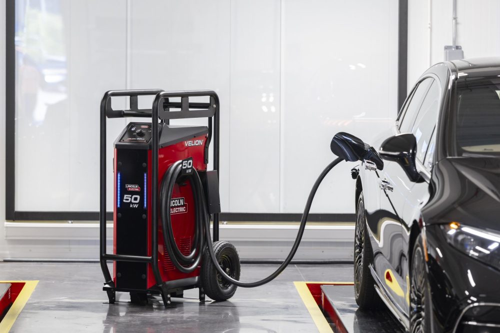 Lincoln Electric 50kW DC Fast Charger for EVs - Utility Fleet Professional